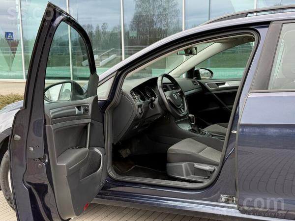 Blue Volkswagen Golf 2015 in Rezekne, with an engine capacity of 1.60 L and mileage of 221 thousand km for 5990 €, photo 10 on AUTOMOTO.COM.LV