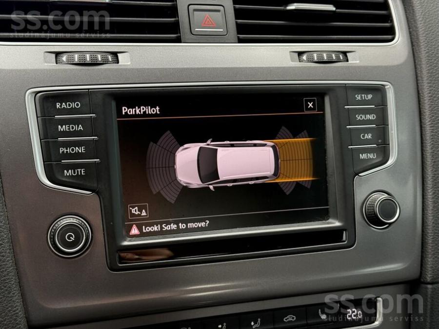 Zils Volkswagen Golf 2015 Rēzekne, ar dzinēja tilpumu 1.60 L un nobraukumu 221 tūkst. km par 5990 €, foto 19 vietnē AUTOMOTO.COM.LV