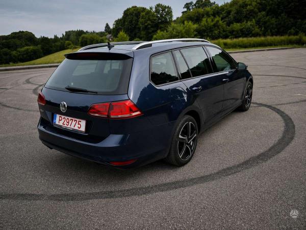 Zils Volkswagen Golf 2015 Ignalina, ar dzinēja tilpumu 1.97 L un nobraukumu 212 tūkst. km par 7650 €, foto 3 vietnē AUTOMOTO.COM.LV