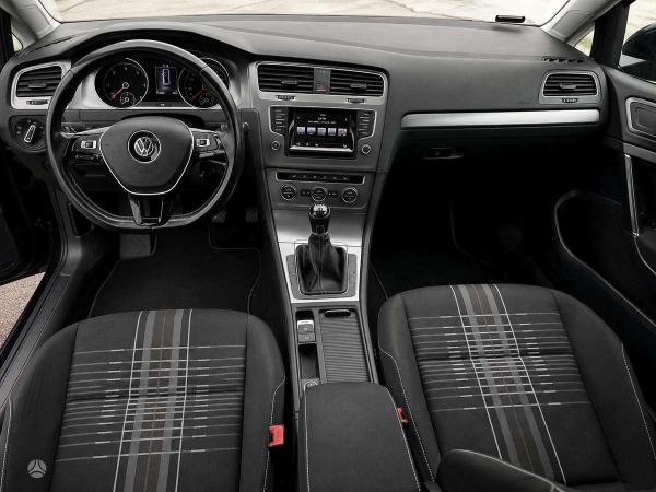 Zils Volkswagen Golf 2015 Ignalina, ar dzinēja tilpumu 1.97 L un nobraukumu 212 tūkst. km par 7650 €, foto 5 vietnē AUTOMOTO.COM.LV