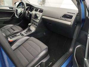 Zils Volkswagen Golf 2015 Ramučiai, ar dzinēja tilpumu 1.60 L un nobraukumu 232 tūkst. km par 7950 €, foto 19 vietnē AUTOMOTO.COM.LV