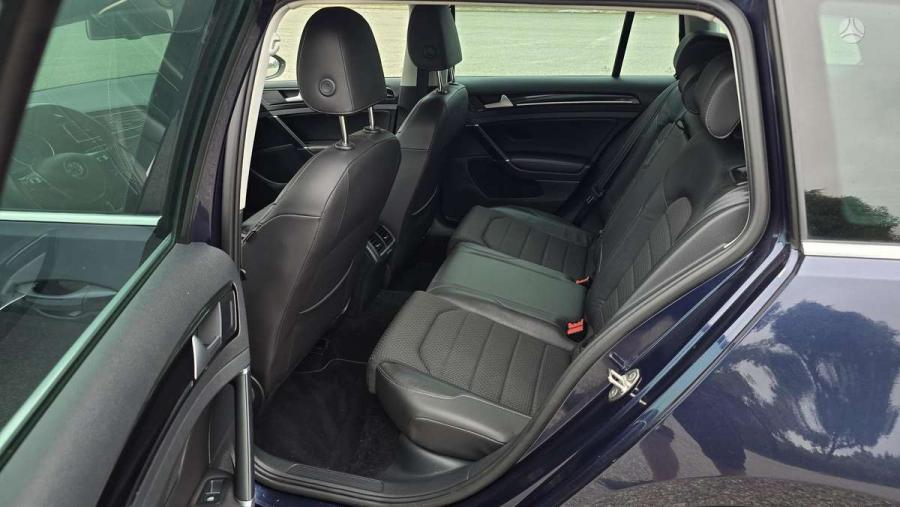 Zils Volkswagen Golf 2015 Marijampole, ar dzinēja tilpumu 1.60 L un nobraukumu 299 tūkst. km par 6450 €, foto 18 vietnē AUTOMOTO.COM.LV