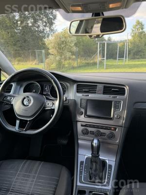 Blue Volkswagen Golf 2015 in Riga, with an engine capacity of 1.60 L and mileage of 290 thousand km for 5500 €, photo 8 on AUTOMOTO.COM.LV