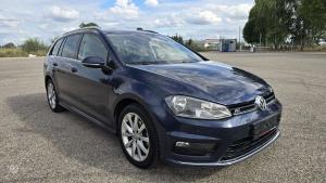 Blue Volkswagen Golf 2015 in Marijampole, with an engine capacity of 1.60 L and mileage of 299 thousand km for 6850 €, photo  on AUTOMOTO.COM.LV