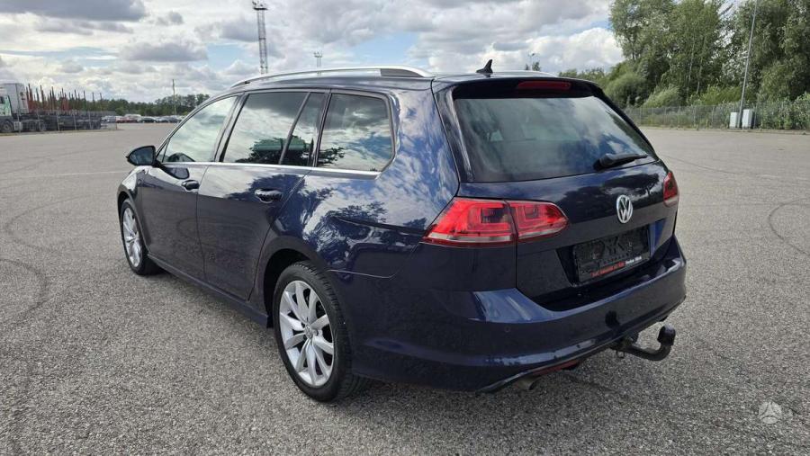 Zils Volkswagen Golf 2015 Marijampole, ar dzinēja tilpumu 1.60 L un nobraukumu 299 tūkst. km par 6850 €, foto 5 vietnē AUTOMOTO.COM.LV