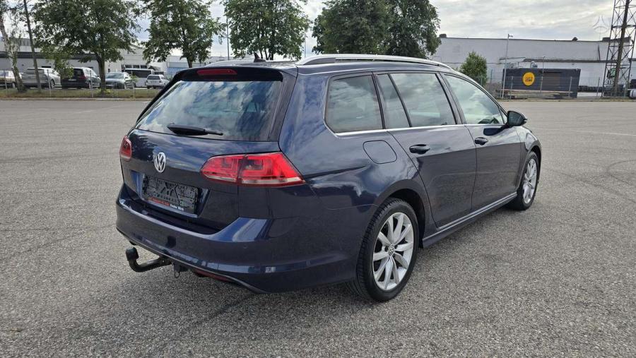 Zils Volkswagen Golf 2015 Marijampole, ar dzinēja tilpumu 1.60 L un nobraukumu 299 tūkst. km par 6850 €, foto 6 vietnē AUTOMOTO.COM.LV