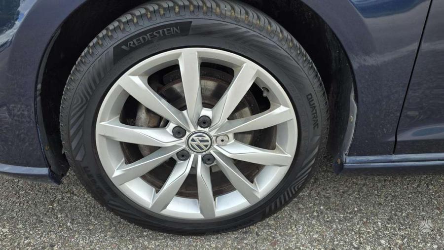 Zils Volkswagen Golf 2015 Marijampole, ar dzinēja tilpumu 1.60 L un nobraukumu 299 tūkst. km par 6850 €, foto 10 vietnē AUTOMOTO.COM.LV