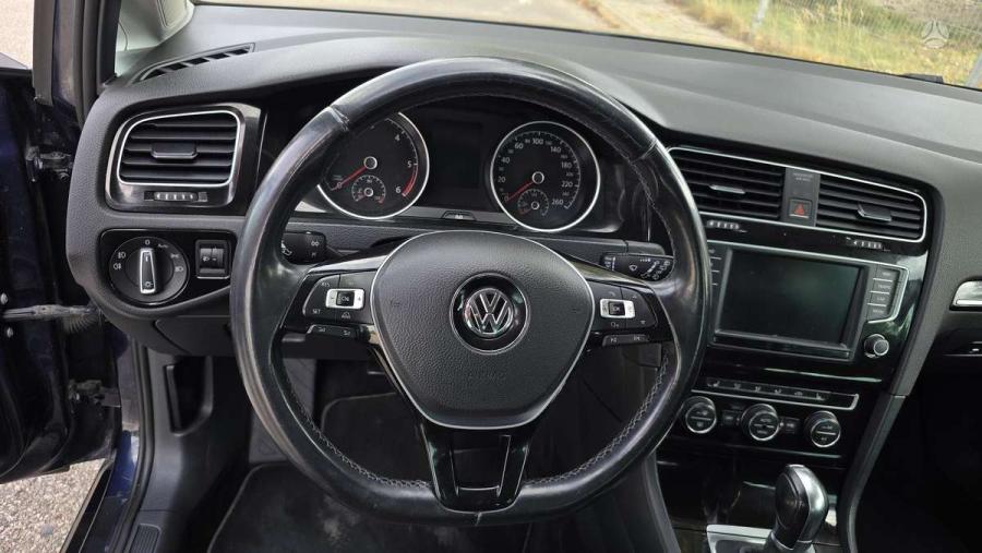 Zils Volkswagen Golf 2015 Marijampole, ar dzinēja tilpumu 1.60 L un nobraukumu 299 tūkst. km par 6850 €, foto 15 vietnē AUTOMOTO.COM.LV