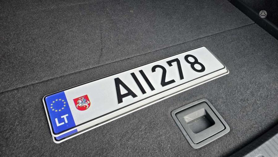 Zils Volkswagen Golf 2015 Marijampole, ar dzinēja tilpumu 1.60 L un nobraukumu 299 tūkst. km par 6850 €, foto 23 vietnē AUTOMOTO.COM.LV