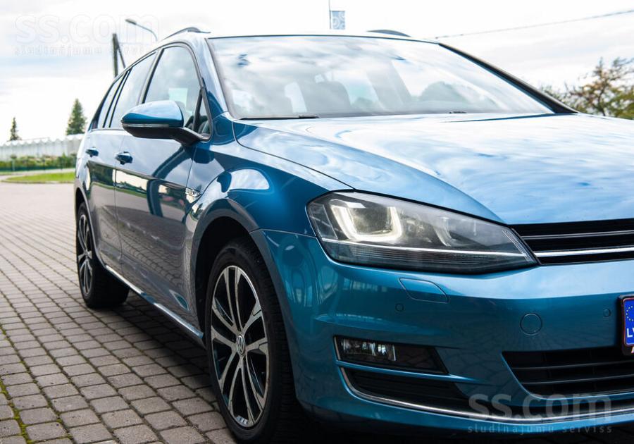 Blue Volkswagen Golf 2015 in Cesis, with an engine capacity of 1.60 L and mileage of 204 thousand km for 7500 €, photo 9 on AUTOMOTO.COM.LV