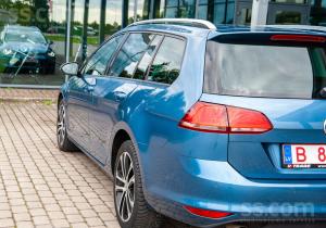 Blue Volkswagen Golf 2015 in Cesis, with an engine capacity of 1.60 L and mileage of 204 thousand km for 7500 €, photo 12 on AUTOMOTO.COM.LV