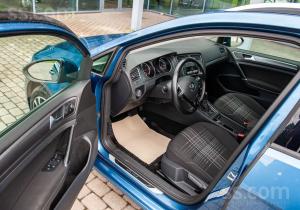 Blue Volkswagen Golf 2015 in Cesis, with an engine capacity of 1.60 L and mileage of 204 thousand km for 7500 €, photo 13 on AUTOMOTO.COM.LV