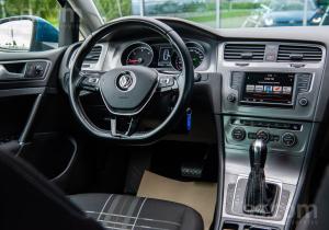Blue Volkswagen Golf 2015 in Cesis, with an engine capacity of 1.60 L and mileage of 204 thousand km for 7500 €, photo 26 on AUTOMOTO.COM.LV