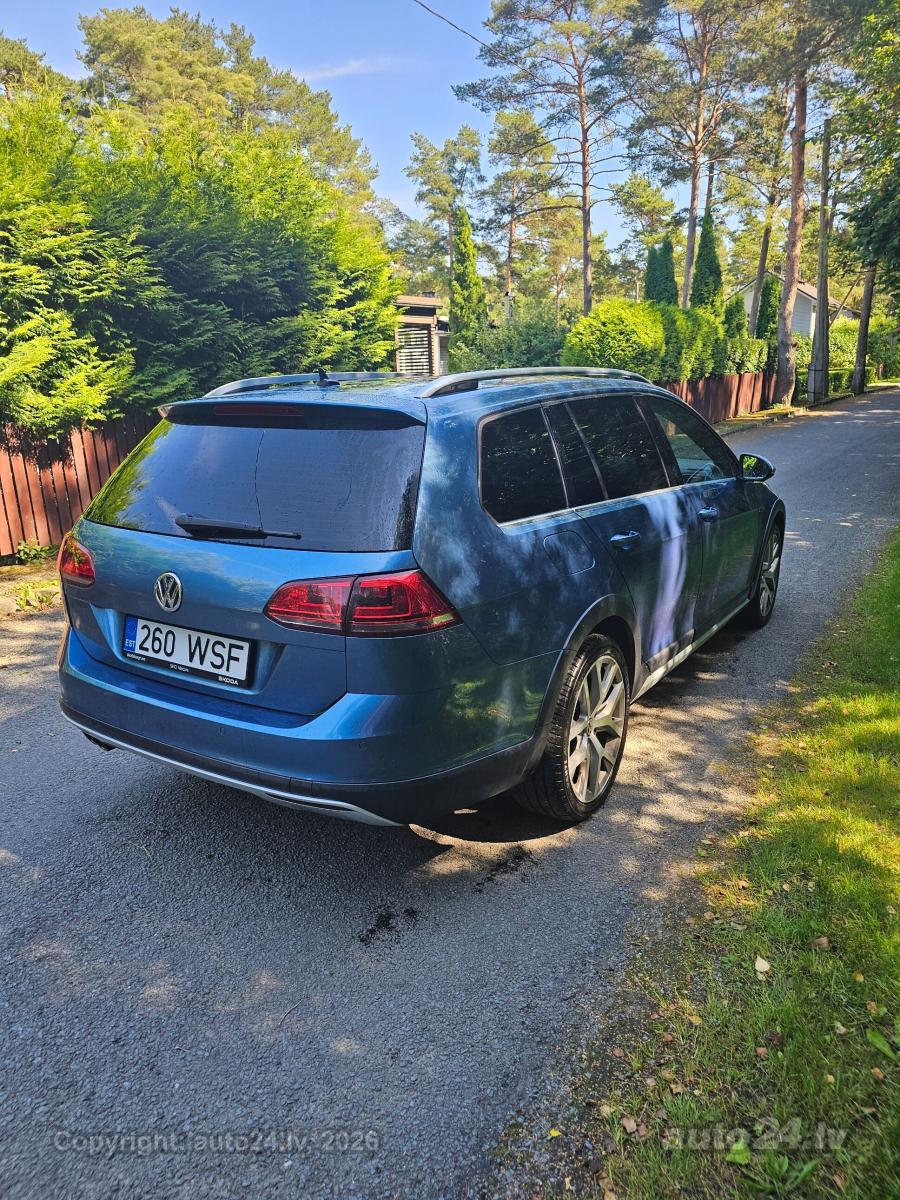 Zils Volkswagen Golf 2015 Tallina, ar dzinēja tilpumu 2.00 L un nobraukumu 279 tūkst. km par 9900 €, foto 4 vietnē AUTOMOTO.COM.LV