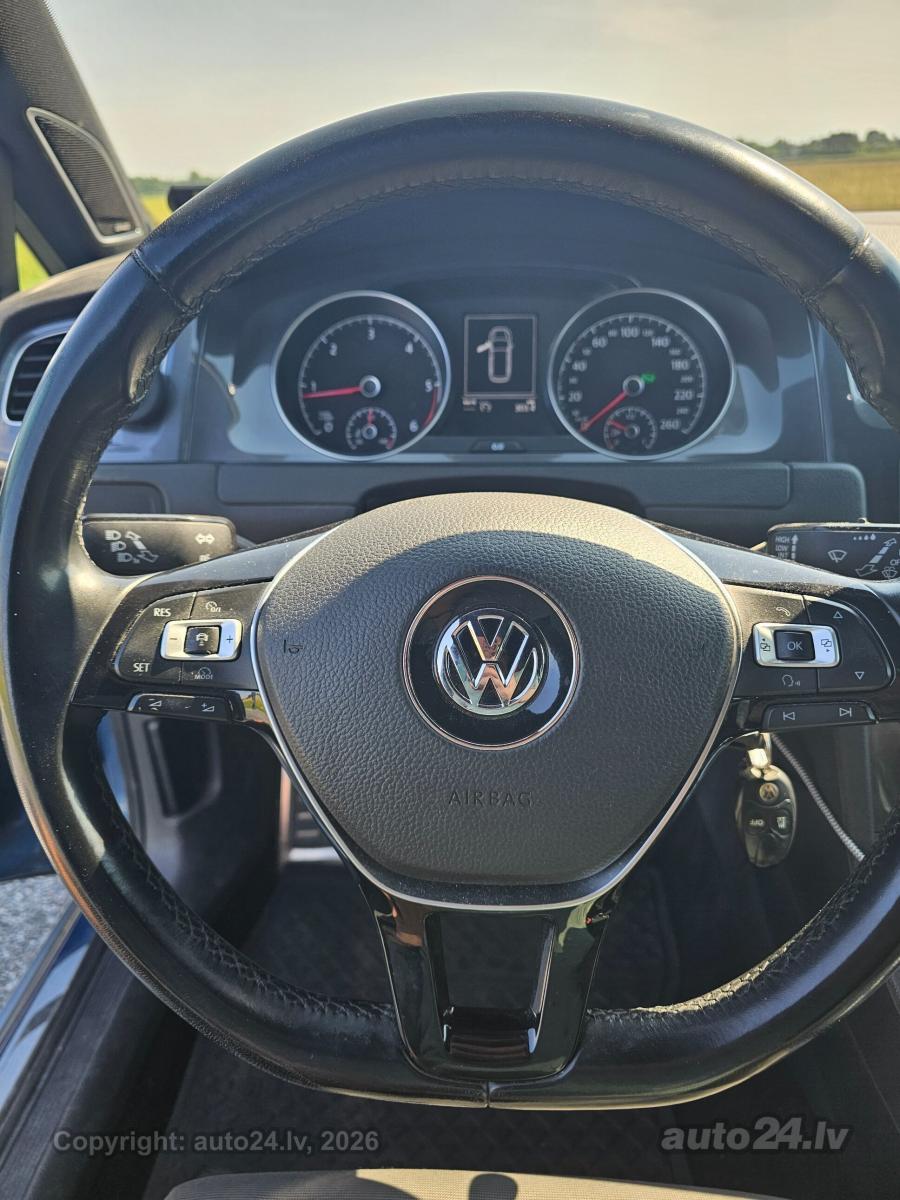 Zils Volkswagen Golf 2015 Tallina, ar dzinēja tilpumu 2.00 L un nobraukumu 279 tūkst. km par 9900 €, foto 8 vietnē AUTOMOTO.COM.LV