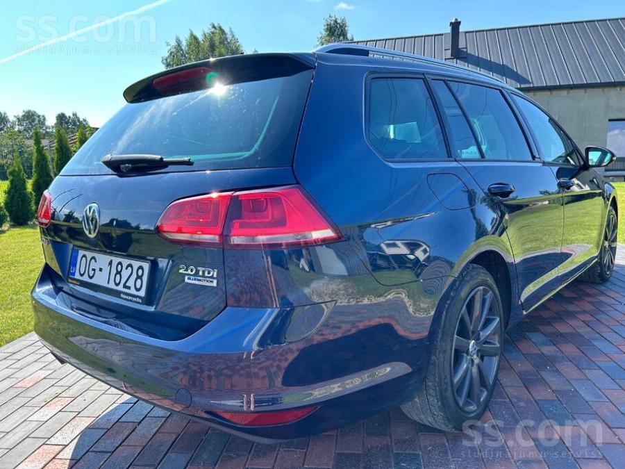 Blue Volkswagen Golf 2016 in Riga, with an engine capacity of 2.00 L and mileage of 196 thousand km for 6750 €, photo 3 on AUTOMOTO.COM.LV