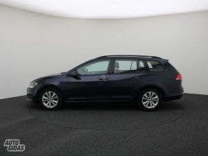 Blue Volkswagen Golf 2016 in Vilnius, with an engine capacity of 1.60 L and mileage of 247 thousand km for 7199 €, photo 6 on AUTOMOTO.COM.LV