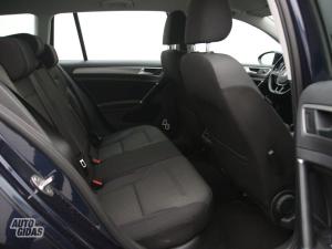 Blue Volkswagen Golf 2016 in Vilnius, with an engine capacity of 1.60 L and mileage of 247 thousand km for 7199 €, photo 15 on AUTOMOTO.COM.LV