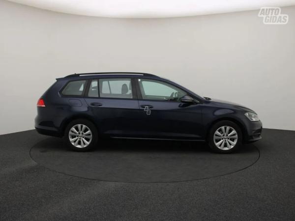 Blue Volkswagen Golf 2016 in Vilnius, with an engine capacity of 1.60 L and mileage of 171 thousand km for 8399 €, photo 9 on AUTOMOTO.COM.LV