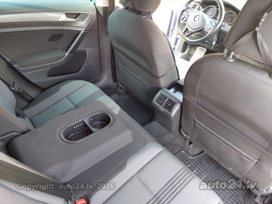 Blue Volkswagen Golf 2016 in Tallinn, with an engine capacity of 1.40 L and mileage of 189 thousand km for 8900 €, photo 16 on AUTOMOTO.COM.LV