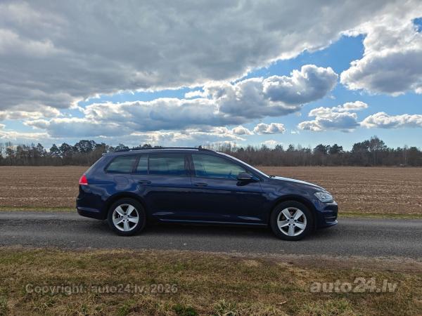 Blue Volkswagen Golf 2016 in Haapsalu, with an engine capacity of 1.60 L and mileage of 195 thousand km for 9600 €, photo 6 on AUTOMOTO.COM.LV