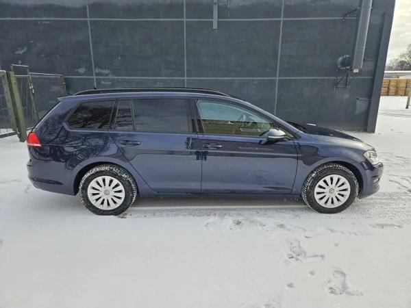 Zils Volkswagen Golf 2016 Jēkabpils, ar dzinēja tilpumu 1.60 L un nobraukumu 253 tūkst. km par 6790 €, foto 6 vietnē AUTOMOTO.COM.LV