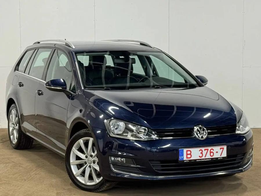 Blue Volkswagen Golf 2016 in Jurmala, with an engine capacity of 1.60 L and mileage of 271 thousand km for 7750 €, photo 4 on AUTOMOTO.COM.LV