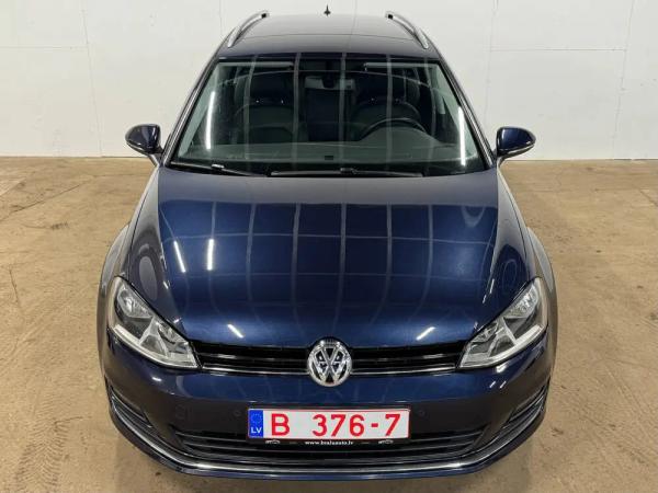 Blue Volkswagen Golf 2016 in Jurmala, with an engine capacity of 1.60 L and mileage of 271 thousand km for 7750 €, photo 5 on AUTOMOTO.COM.LV