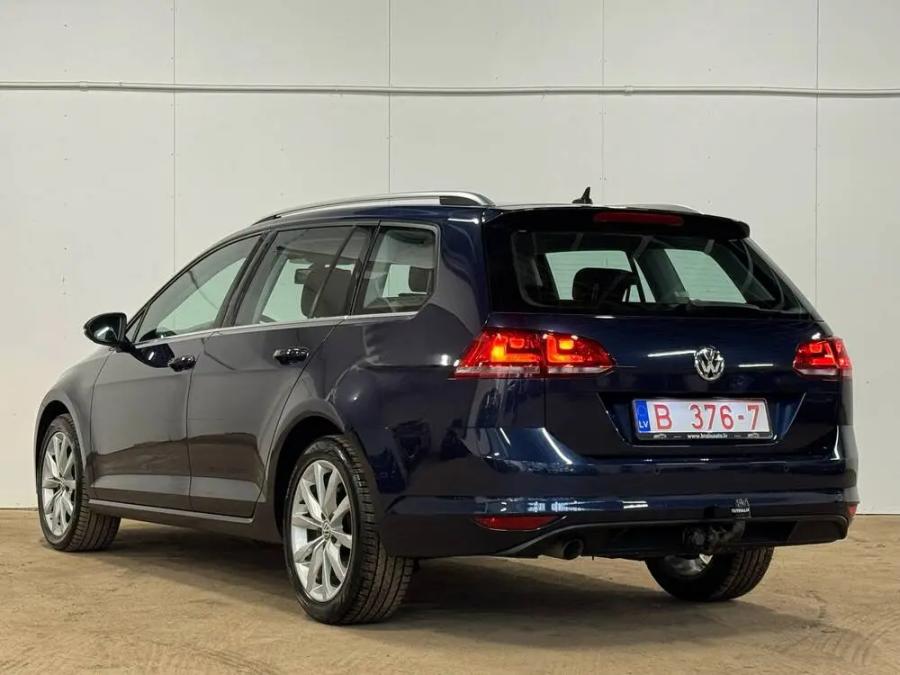 Blue Volkswagen Golf 2016 in Jurmala, with an engine capacity of 1.60 L and mileage of 271 thousand km for 7750 €, photo 14 on AUTOMOTO.COM.LV