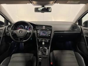 Blue Volkswagen Golf 2016 in Jurmala, with an engine capacity of 1.60 L and mileage of 271 thousand km for 7750 €, photo 26 on AUTOMOTO.COM.LV