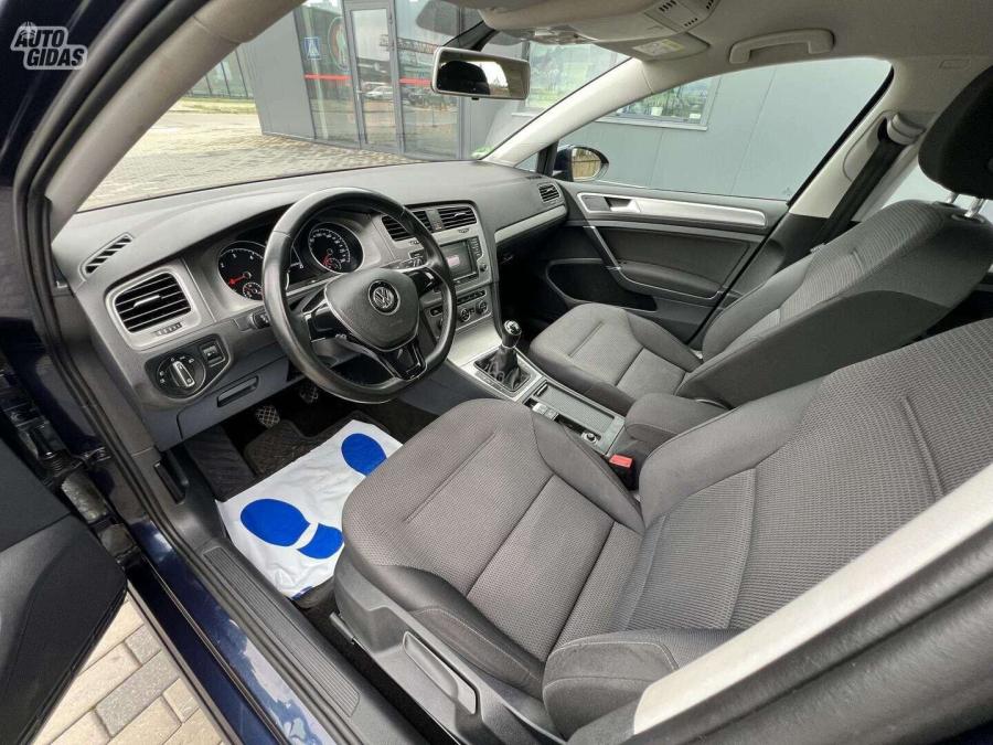 Zils Volkswagen Golf 2016 Šauļi, ar dzinēja tilpumu 1.60 L un nobraukumu 266 tūkst. km par 6400 €, foto 14 vietnē AUTOMOTO.COM.LV