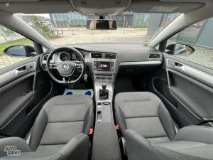 Zils Volkswagen Golf 2016 Šauļi, ar dzinēja tilpumu 1.60 L un nobraukumu 266 tūkst. km par 6400 €, foto 17 vietnē AUTOMOTO.COM.LV