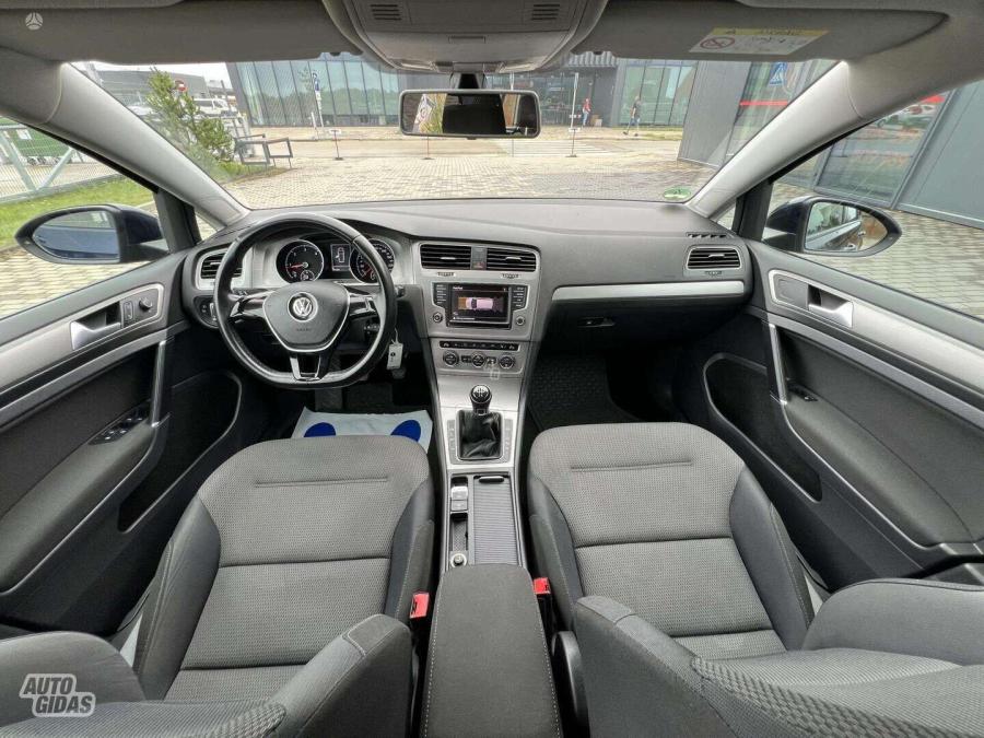 Zils Volkswagen Golf 2016 Šauļi, ar dzinēja tilpumu 1.60 L un nobraukumu 266 tūkst. km par 6400 €, foto 17 vietnē AUTOMOTO.COM.LV