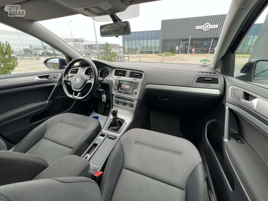 Zils Volkswagen Golf 2016 Šauļi, ar dzinēja tilpumu 1.60 L un nobraukumu 266 tūkst. km par 6400 €, foto 24 vietnē AUTOMOTO.COM.LV