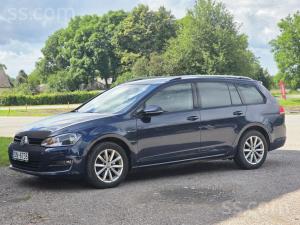 Blue Volkswagen Golf 2016 in Liepaja, with an engine capacity of 1.60 L and mileage of 147 thousand km for 9750 €, photo 3 on AUTOMOTO.COM.LV