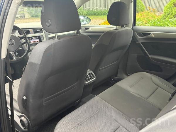 Zils Volkswagen Golf 2016 Rīga, ar dzinēja tilpumu 2.00 L un nobraukumu 189 tūkst. km par 6200 €, foto 4 vietnē AUTOMOTO.COM.LV