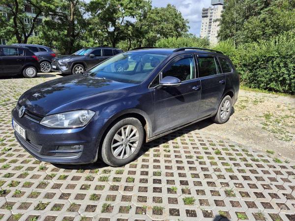 Zils Volkswagen Golf 2016 Viļņa, ar dzinēja tilpumu 1.60 L un nobraukumu 242 tūkst. km par 6300 €, foto 1 vietnē AUTOMOTO.COM.LV