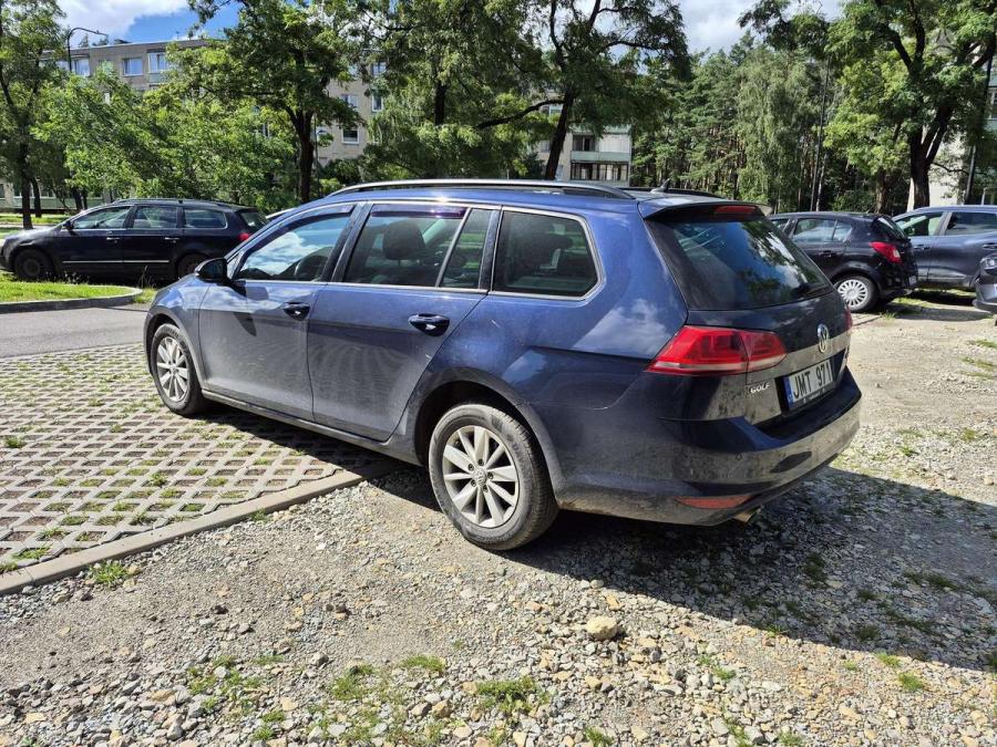 Zils Volkswagen Golf 2016 Viļņa, ar dzinēja tilpumu 1.60 L un nobraukumu 242 tūkst. km par 6300 €, foto 3 vietnē AUTOMOTO.COM.LV