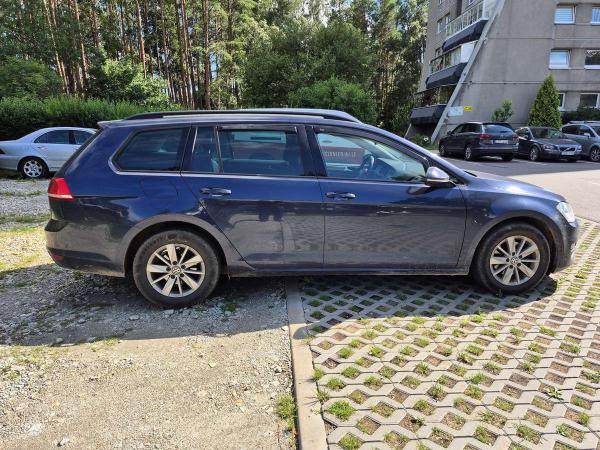 Zils Volkswagen Golf 2016 Viļņa, ar dzinēja tilpumu 1.60 L un nobraukumu 242 tūkst. km par 6300 €, foto 3 vietnē AUTOMOTO.COM.LV