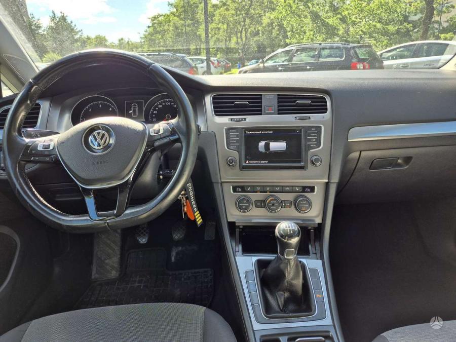 Zils Volkswagen Golf 2016 Viļņa, ar dzinēja tilpumu 1.60 L un nobraukumu 242 tūkst. km par 6300 €, foto 5 vietnē AUTOMOTO.COM.LV