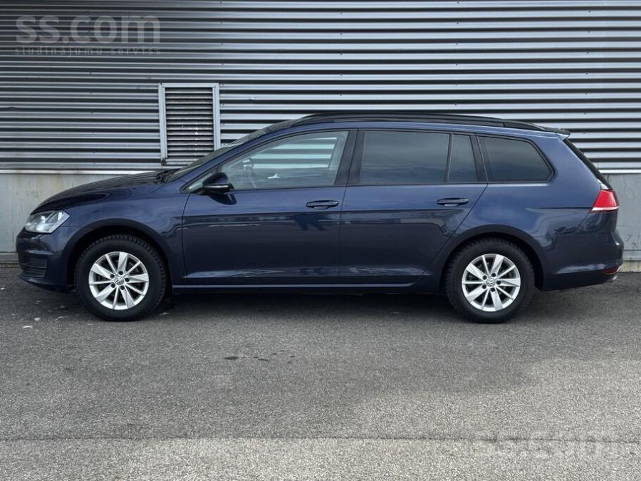 Blue Volkswagen Golf 2016 in Riga, with an engine capacity of 1.40 L and mileage of 234 thousand km for 7500 €, photo 3 on AUTOMOTO.COM.LV