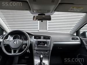 Blue Volkswagen Golf 2016 in Riga, with an engine capacity of 1.40 L and mileage of 234 thousand km for 7500 €, photo 14 on AUTOMOTO.COM.LV
