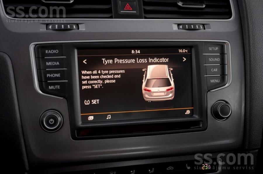 Zils Volkswagen Golf 2016 Talsi, ar dzinēja tilpumu 1.60 L un nobraukumu 266 tūkst. km par 7950 €, foto 21 vietnē AUTOMOTO.COM.LV