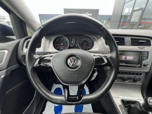 Zils Volkswagen Golf 2016 Šauļi, ar dzinēja tilpumu 1.60 L un nobraukumu 266 tūkst. km par 5900 €, foto 14 vietnē AUTOMOTO.COM.LV