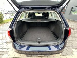Zils Volkswagen Golf 2016 Šauļi, ar dzinēja tilpumu 1.60 L un nobraukumu 266 tūkst. km par 5900 €, foto 22 vietnē AUTOMOTO.COM.LV