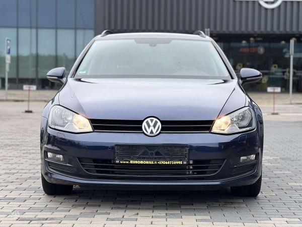 Blue Volkswagen Golf 2016 in Siauliai, with an engine capacity of 1.60 L and mileage of 266 thousand km for 5900 €, photo 4 on AUTOMOTO.COM.LV