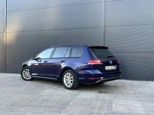 Zils Volkswagen Golf 2017 Rīga, ar dzinēja tilpumu 1.50 L un nobraukumu 140 tūkst. km par 9900 €, foto 4 vietnē AUTOMOTO.COM.LV