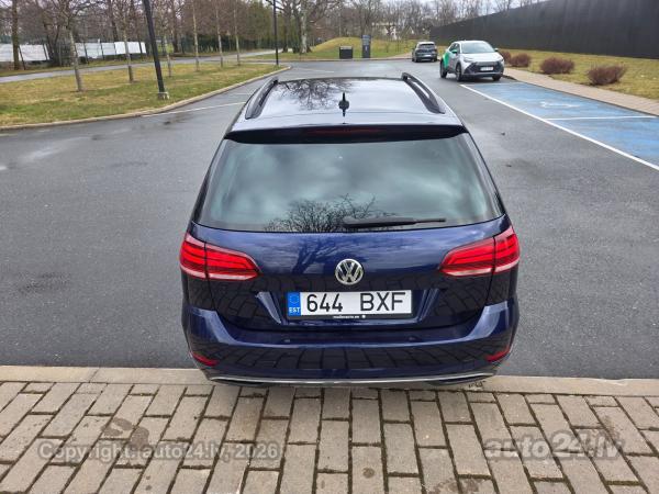 Blue Volkswagen Golf 2018 in Tallinn, with an engine capacity of 1.60 L and mileage of 162 thousand km for 9700 €, photo 6 on AUTOMOTO.COM.LV