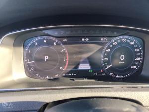 Blue Volkswagen Golf 2018 in Vilnius, with an engine capacity of 1.40 L and mileage of 202 thousand km for 12300 €, photo 11 on AUTOMOTO.COM.LV