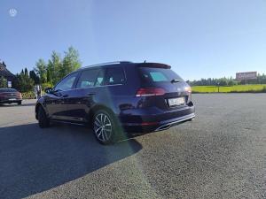 Blue Volkswagen Golf 2018 in Vilnius, with an engine capacity of 1.40 L and mileage of 203 thousand km for 12300 €, photo 5 on AUTOMOTO.COM.LV